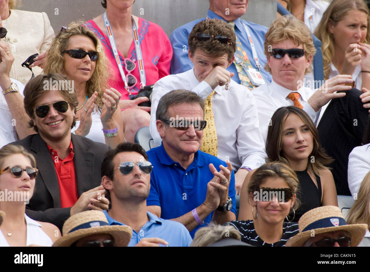 Robin Williams at the 2007 US Open Tennis Championships men's final ...