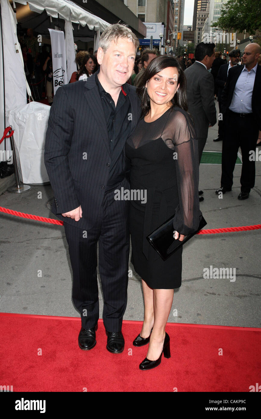 Sep 10, 2007 - Toronto, ON, Canada - KENNETH BRANAGH with wife LINDSAY ...