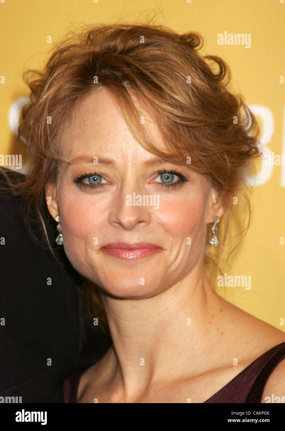 Sep 10, 2007 - New York, NY, USA -Actress JODIE FOSTER at the arrivals ...