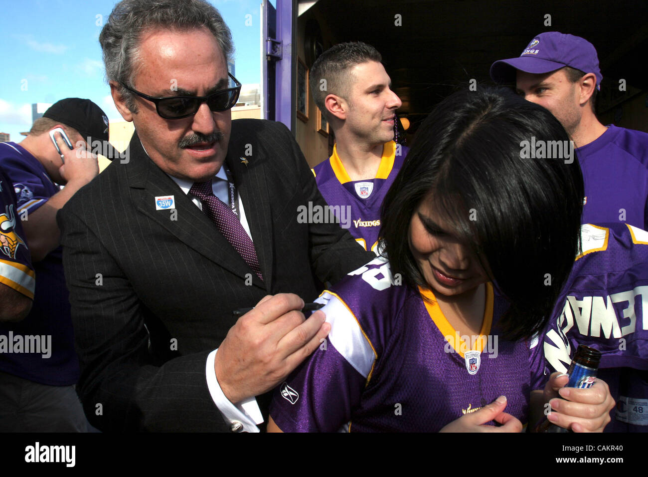 Ziggy Wilf Airplane Clipart