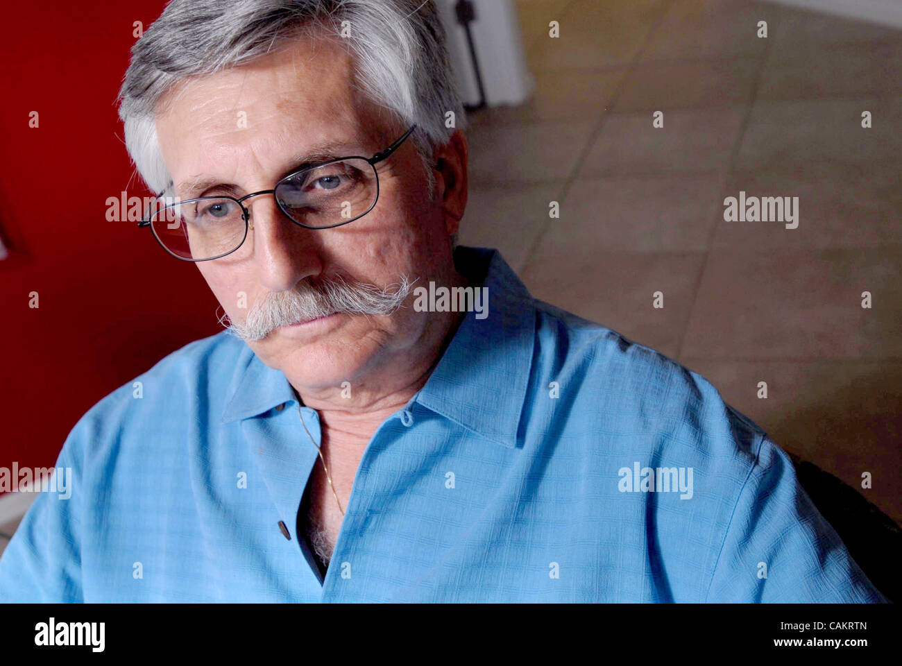 Father of ron goldman hi-res stock photography and images - Alamy