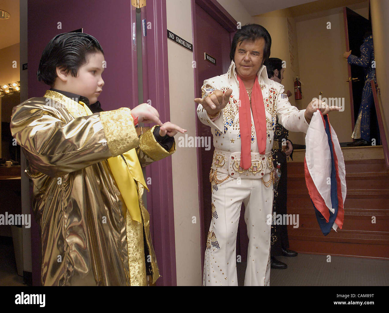 Jan. 11, 2004 - Las Vegas, USA - John King shows Dominick Dandolos, 7 ...