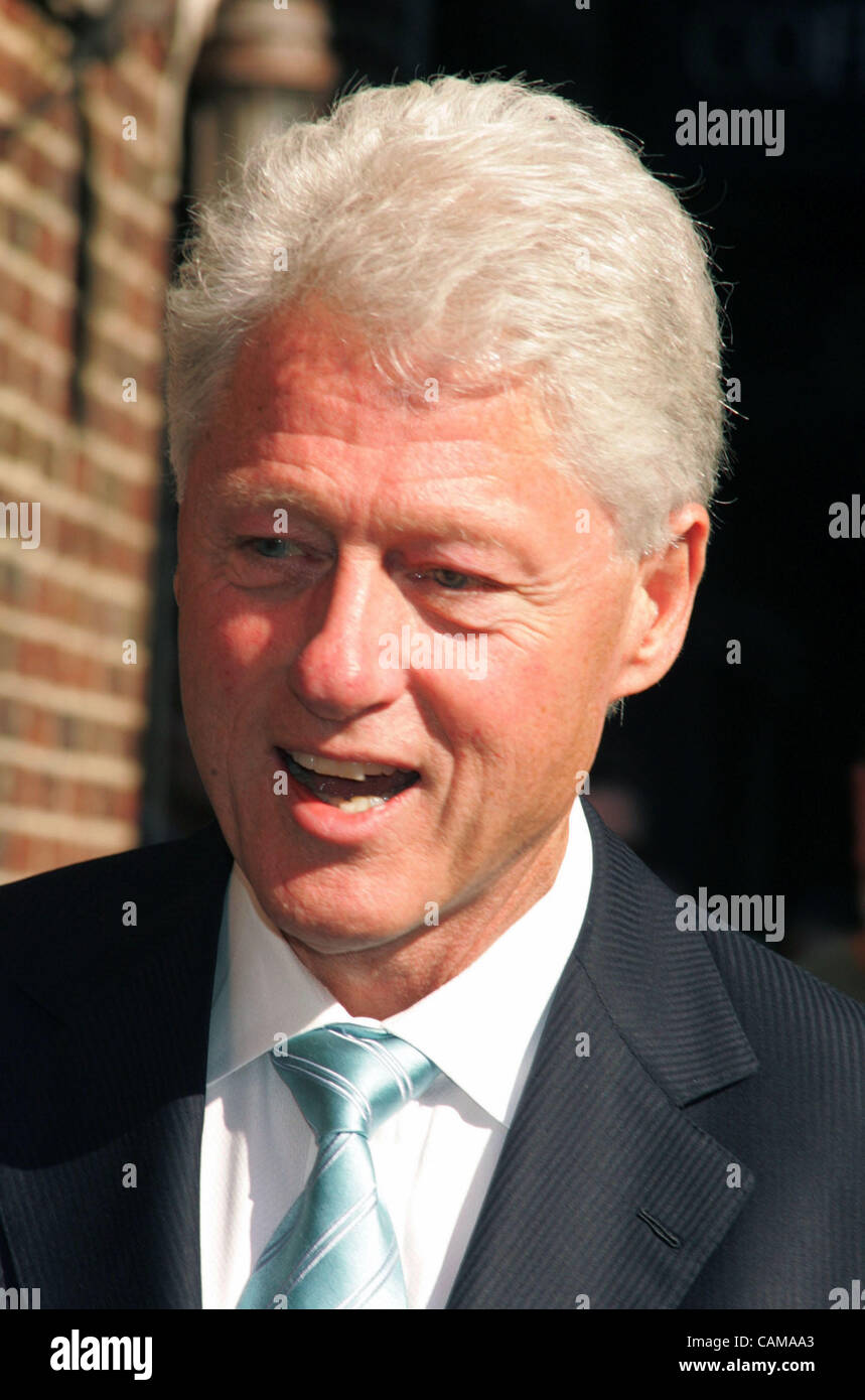 Sep 04, 2007 - New York, NY, USA -Former President BILL CLINTON at his ...