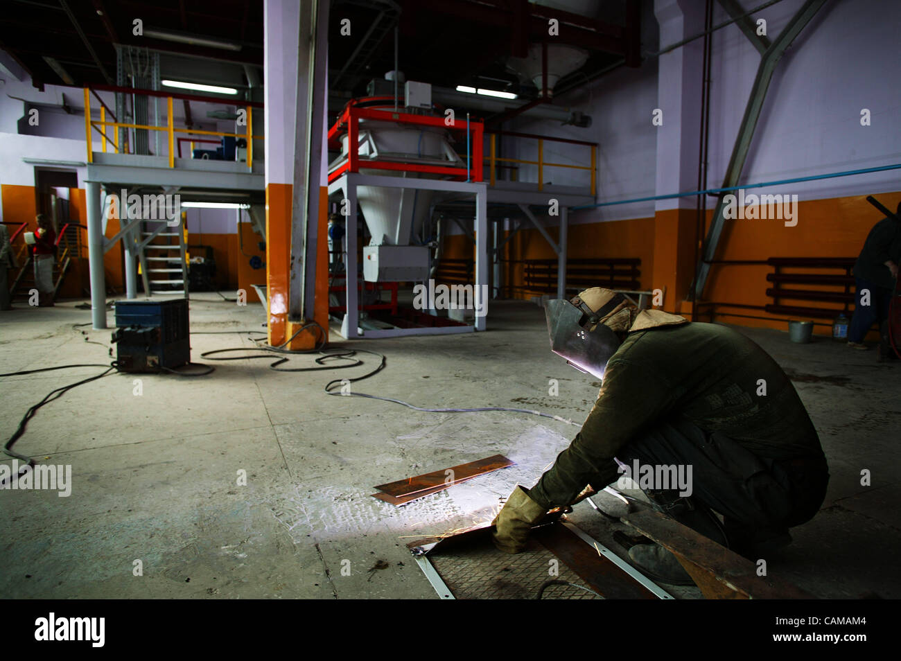 Animal feed factory upgraded on hi-res stock photography and images - Alamy