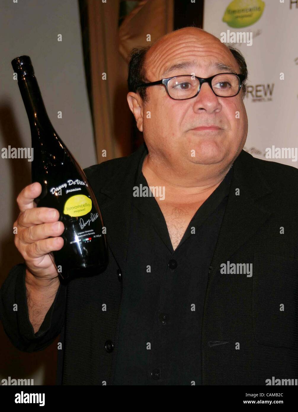Sept. 5, 2007 - New York, New York, U.S. - K54458JBU.DANNY DEVITO ...