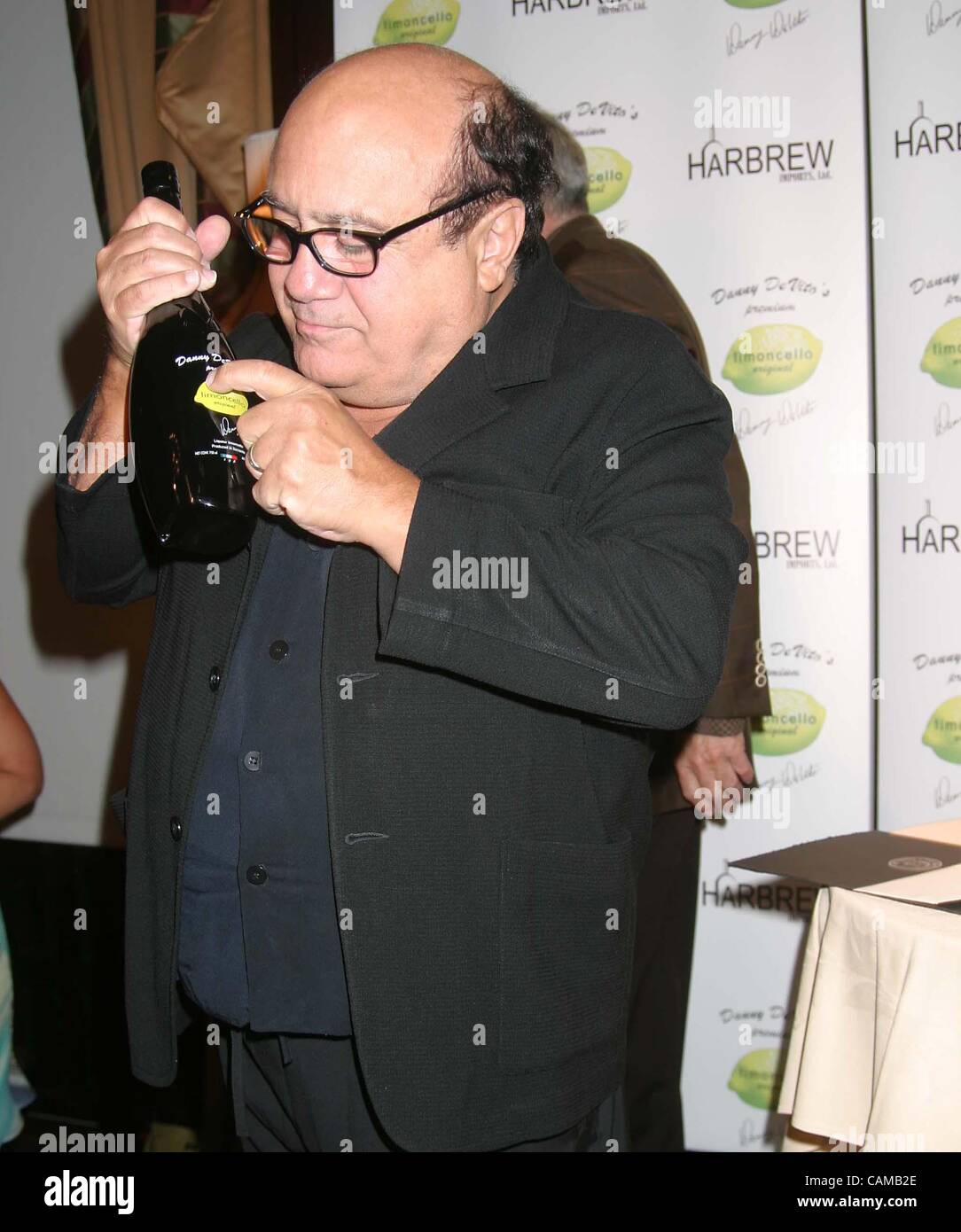 Sept. 5, 2007 - New York, New York, U.S. - K54458JBU.DANNY DEVITO ...