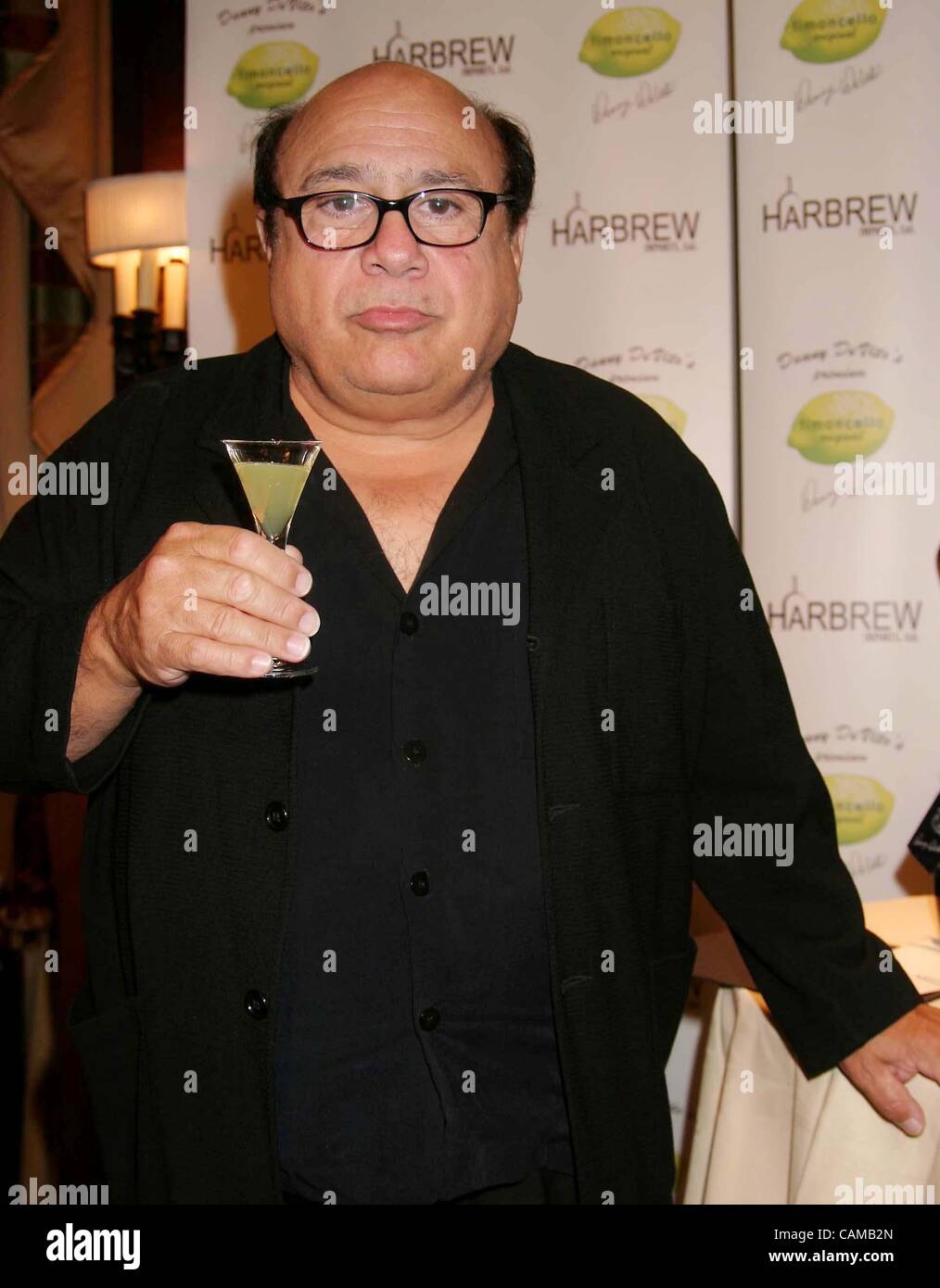 Sept. 5, 2007 - New York, New York, U.S. - K54458JBU.DANNY DEVITO ...