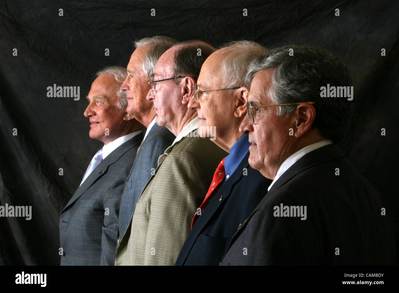 HEADLINE: Apollo astronauts, "In the "Shadow of the Moon" DATE: 9/5/07 ...