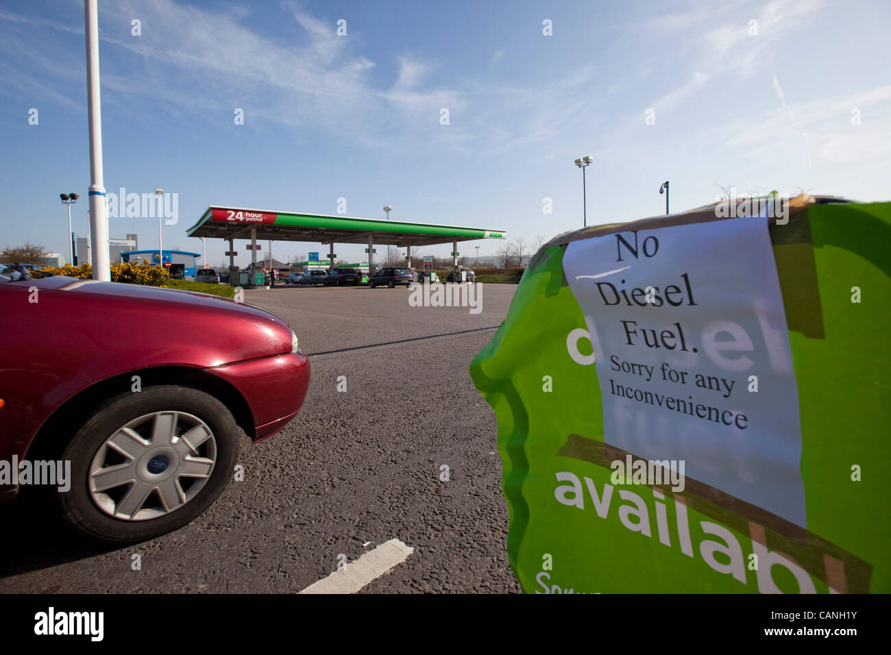 Tanker Drivers High Resolution Stock Photography and Images - Alamy