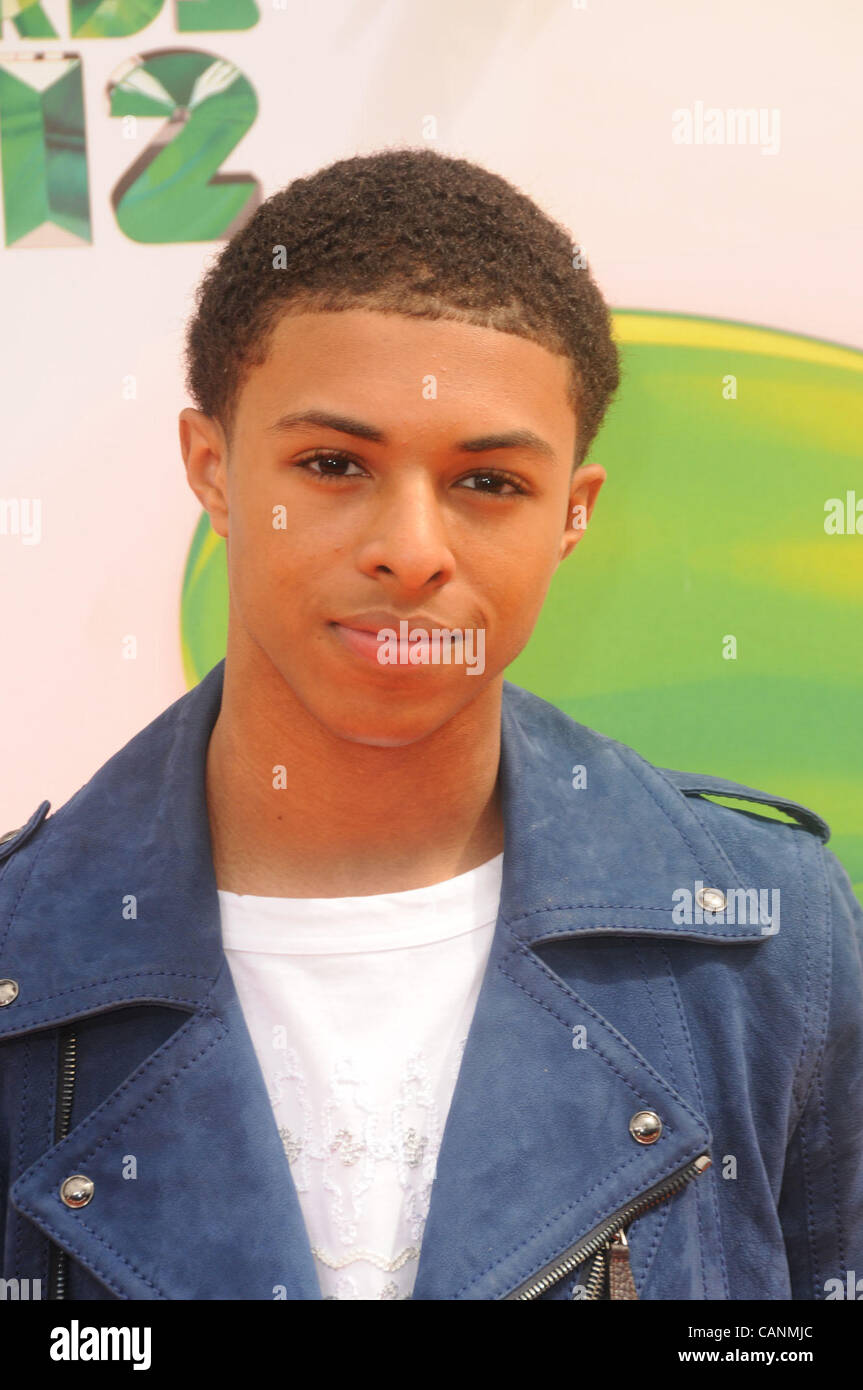 March 31, 2012 - Los Angeles, California, U.S. - Ziggy Attending The ...