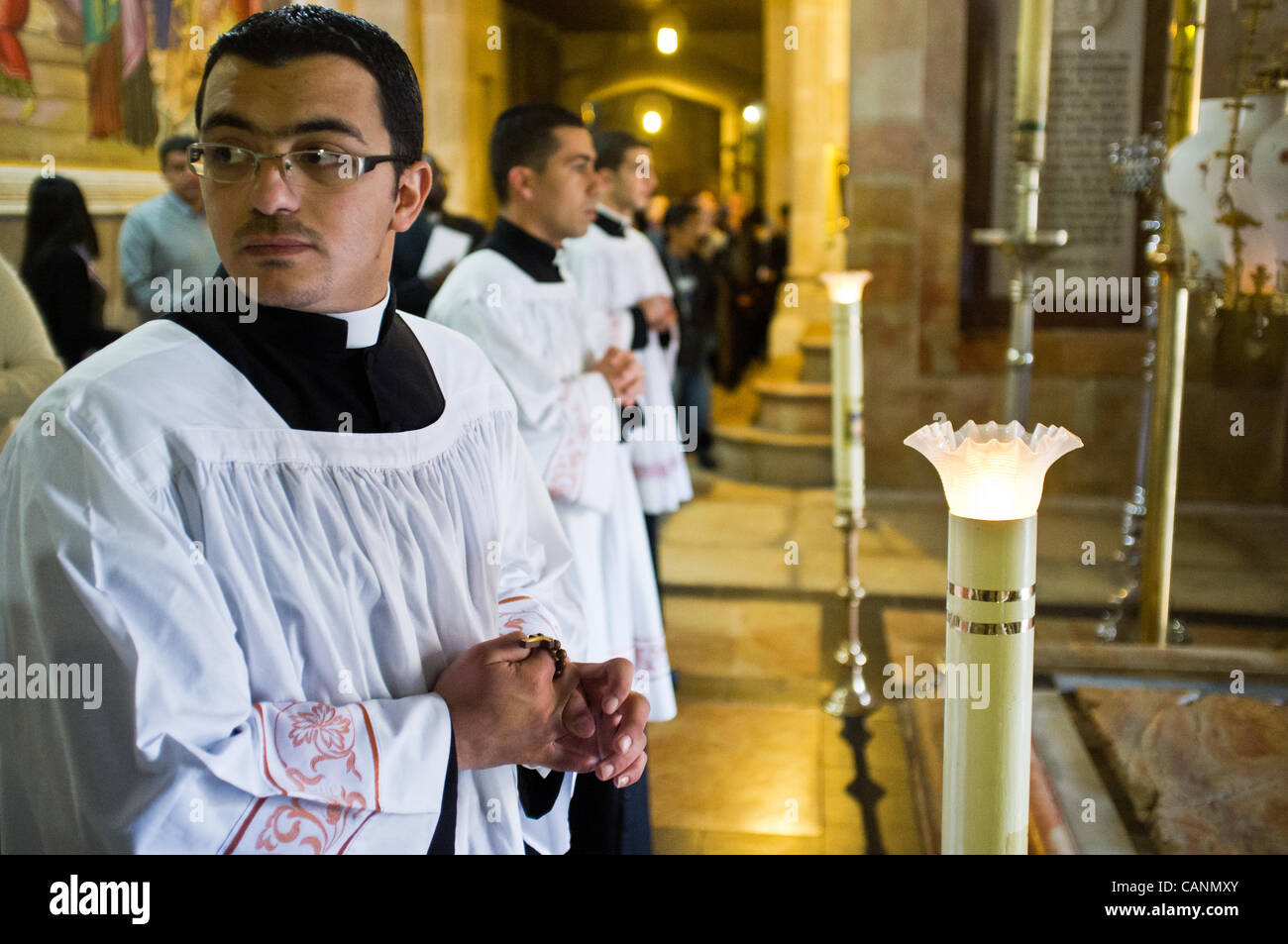 Church leaders await the arrival of Latin Patriarch of Jerusalem ...