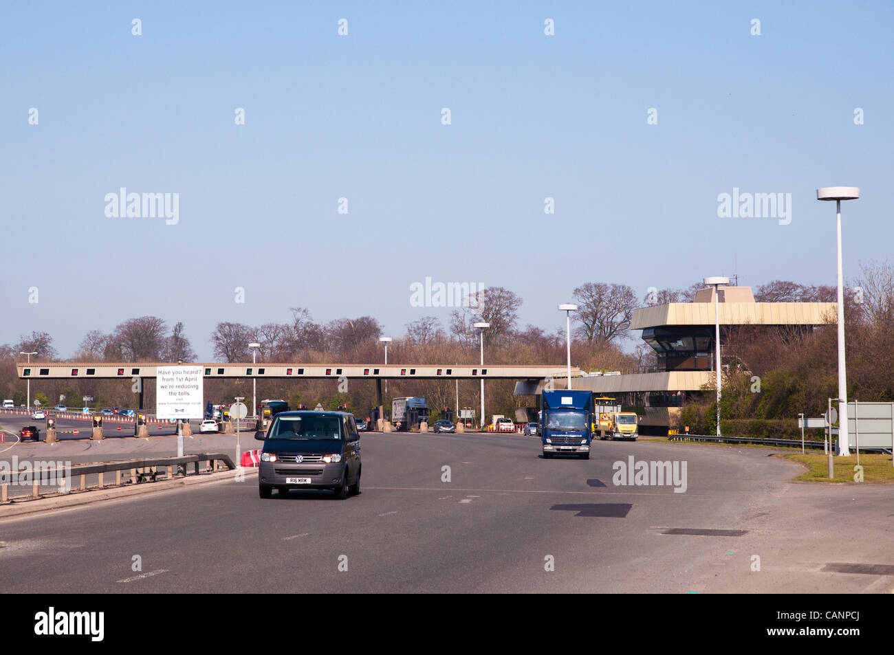 Humber bridge toll hi-res stock photography and images - Alamy
