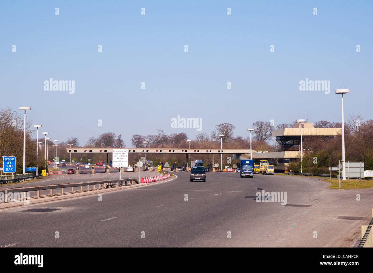 Humber bridge toll hi-res stock photography and images - Alamy