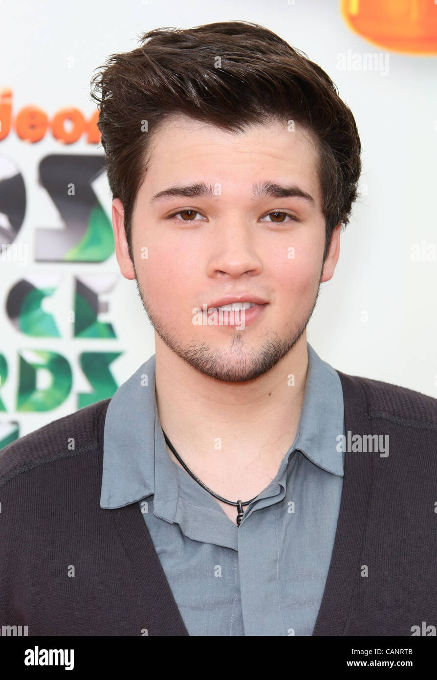Nathan kress hi-res stock photography and images - Alamy