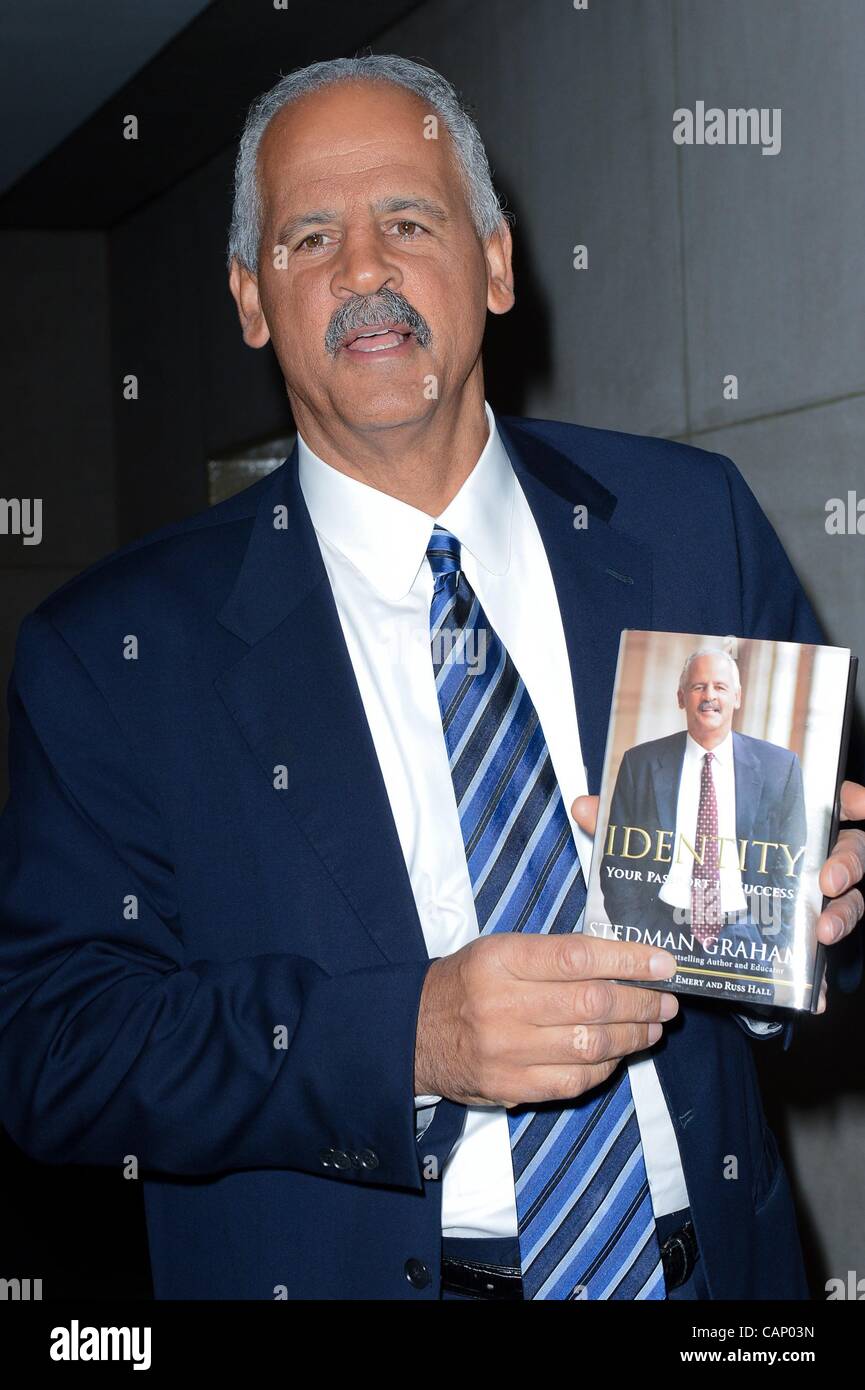 The Rise Of Stedman Bennett: Georgia's Star Quarterback