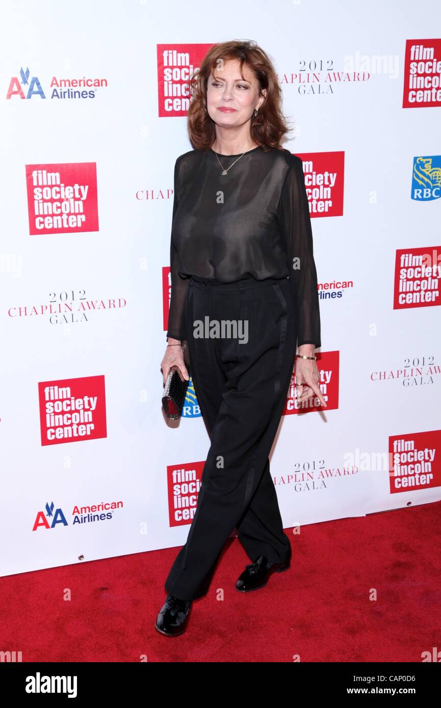 Susan Sarandon at arrivals for 39th Annual Chaplin Award, Alice Tully ...