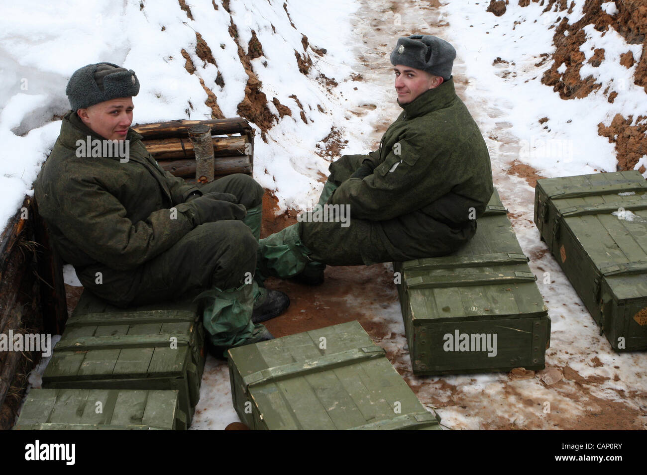 Russian field artillery on the march hi-res stock photography and ...