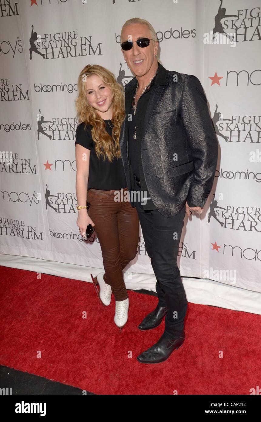 Tara Lipinski, Dee Snider at arrivals for The 2012 Skating with the ...