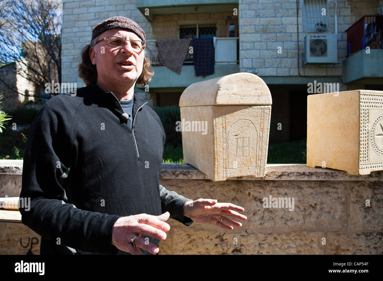 Simcha Jacobovici explains the ornamentation on painstakingly ...