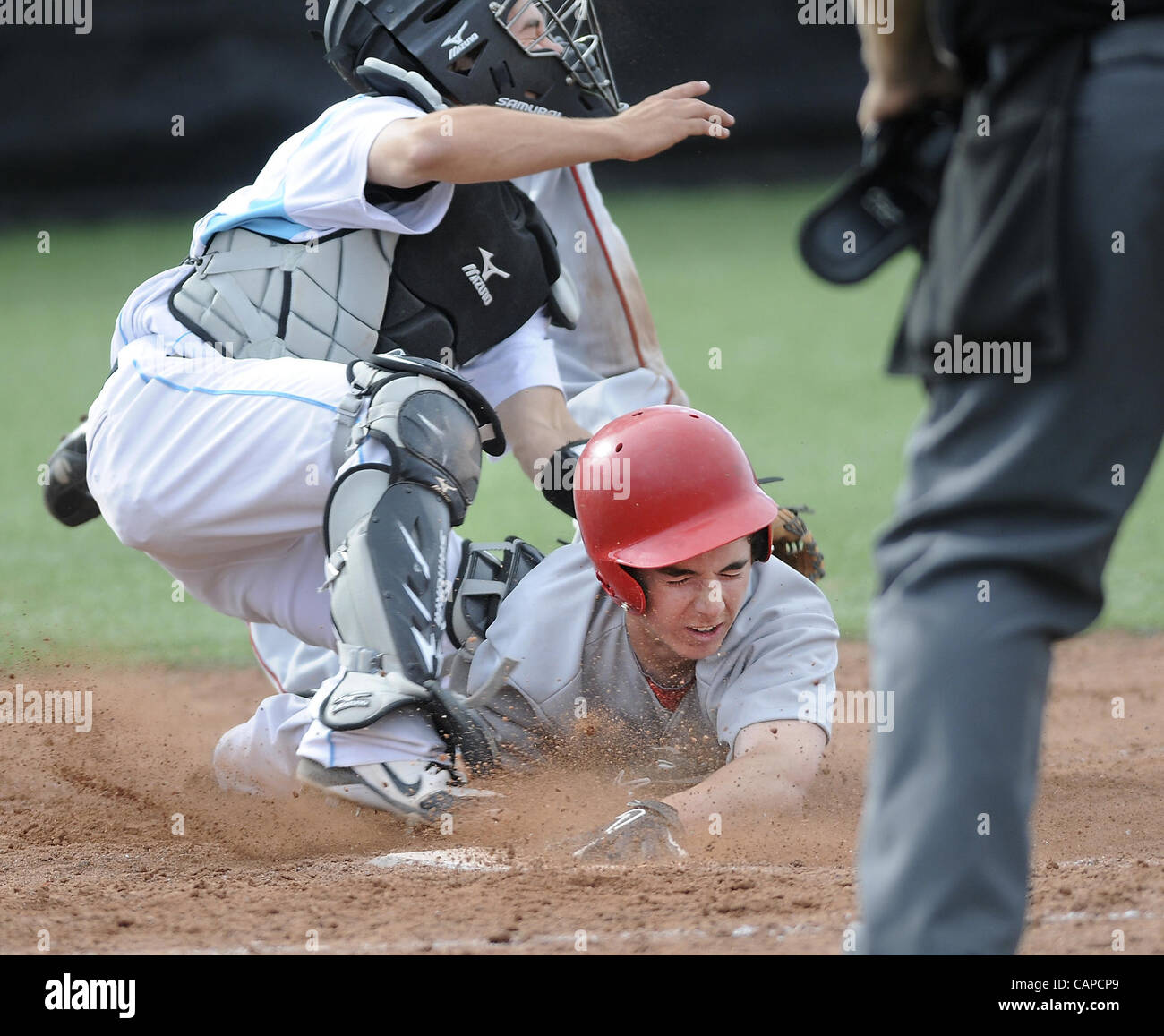 April 5, 2012 - Rio Rancho, NM, U.S. - Sandia's #10 Danny Collier gets ...