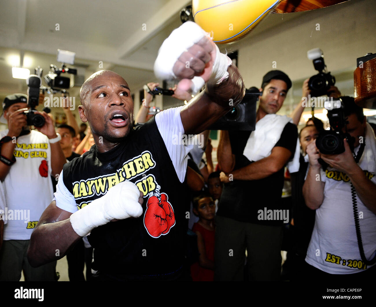 FLOYD ''MONEY'' MAYWEATHER arrives in style for his media work out for ...