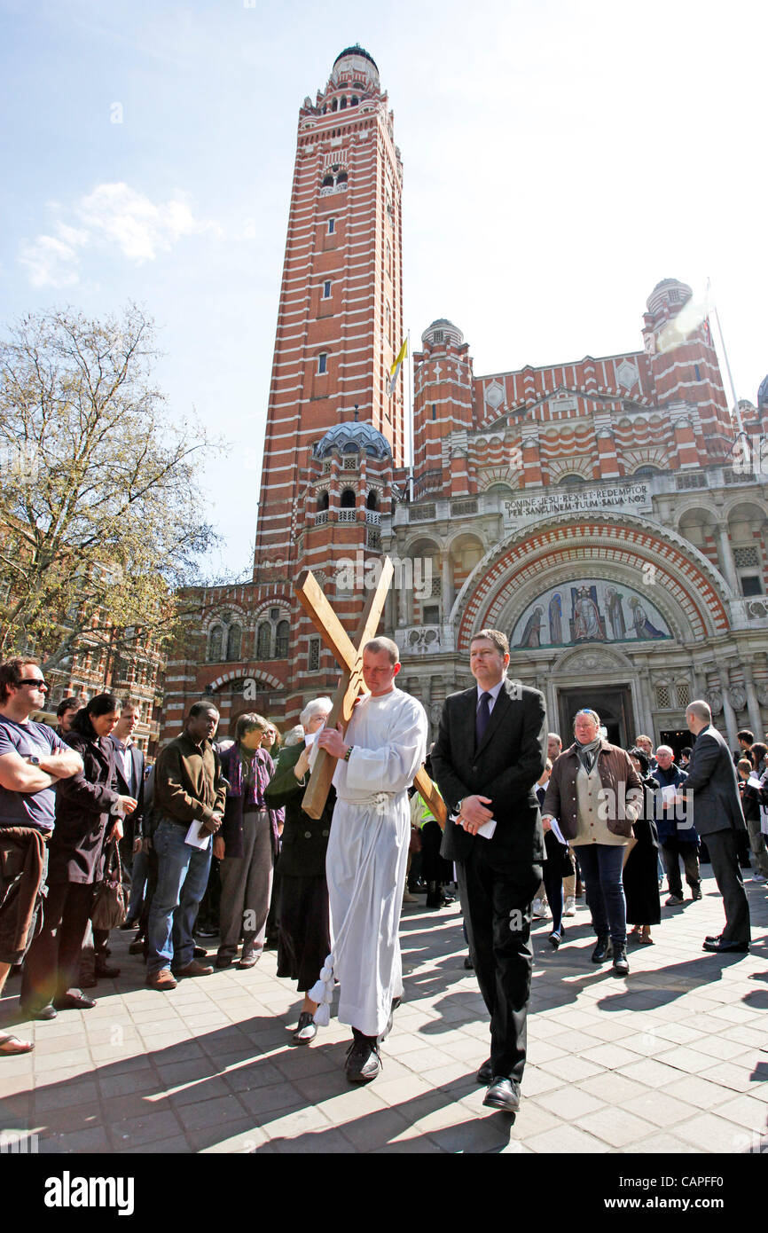 London, UK. 06 April, 2012. Carrying the Cross through London streets ...