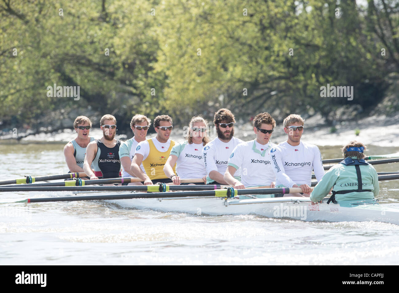 River Thames, London, UK. 06/04/2012. The 158th Xchanging Oxford ...