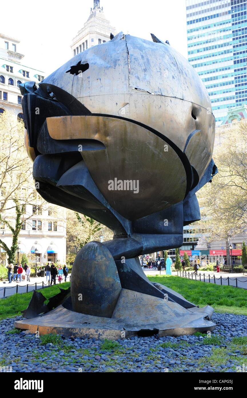 Fritz Koenig Sphere High Resolution Stock Photography and Images - Alamy