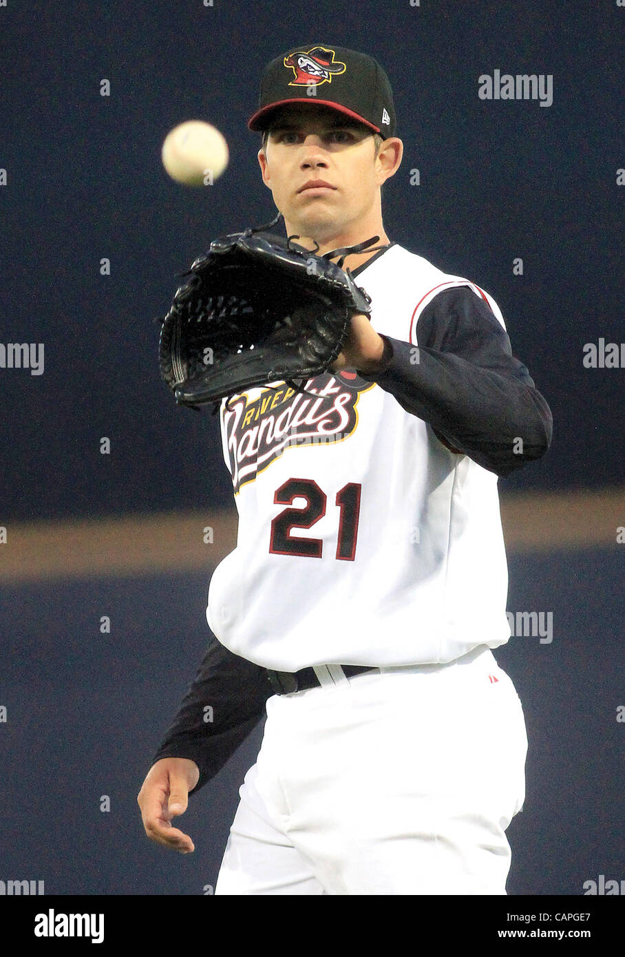 April 5, 2012 - Davenport, Iowa, U.S. - River Bandits pitcher ROBERT ...