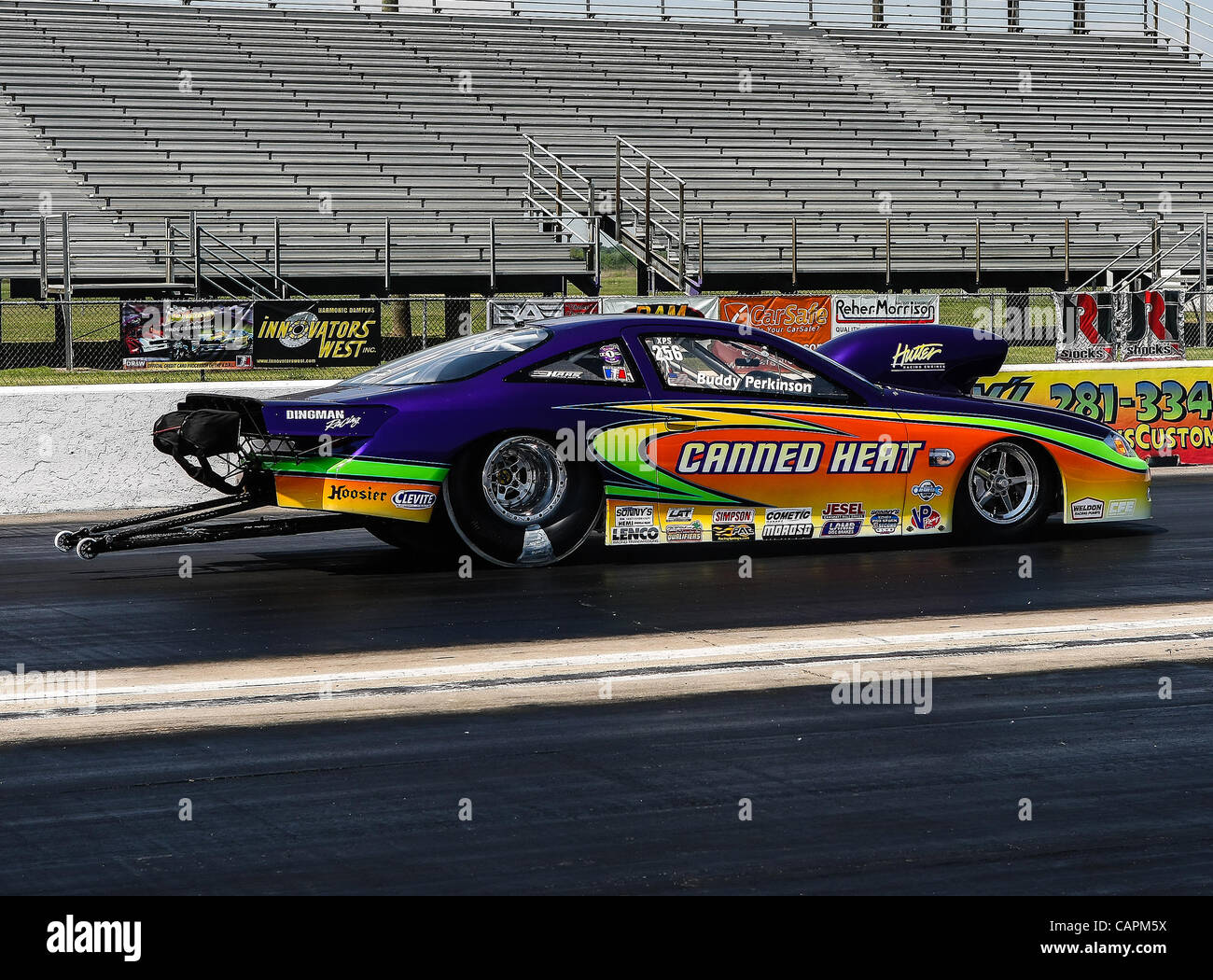 Pro stock cars drag racing hi-res stock photography and images - Alamy