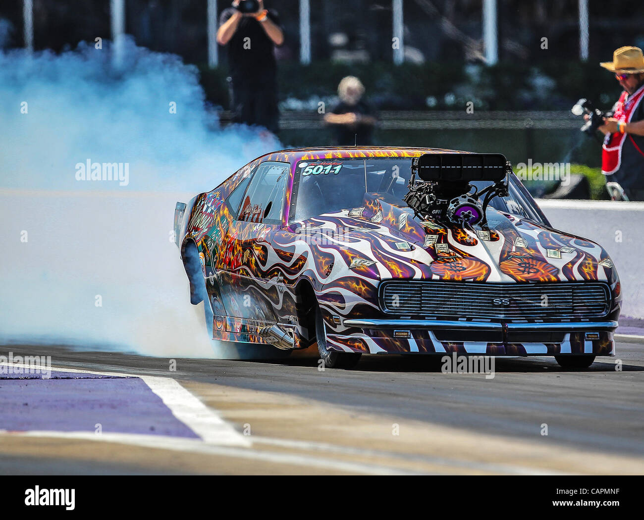 Pro mod cars drag racing hi-res stock photography and images - Alamy