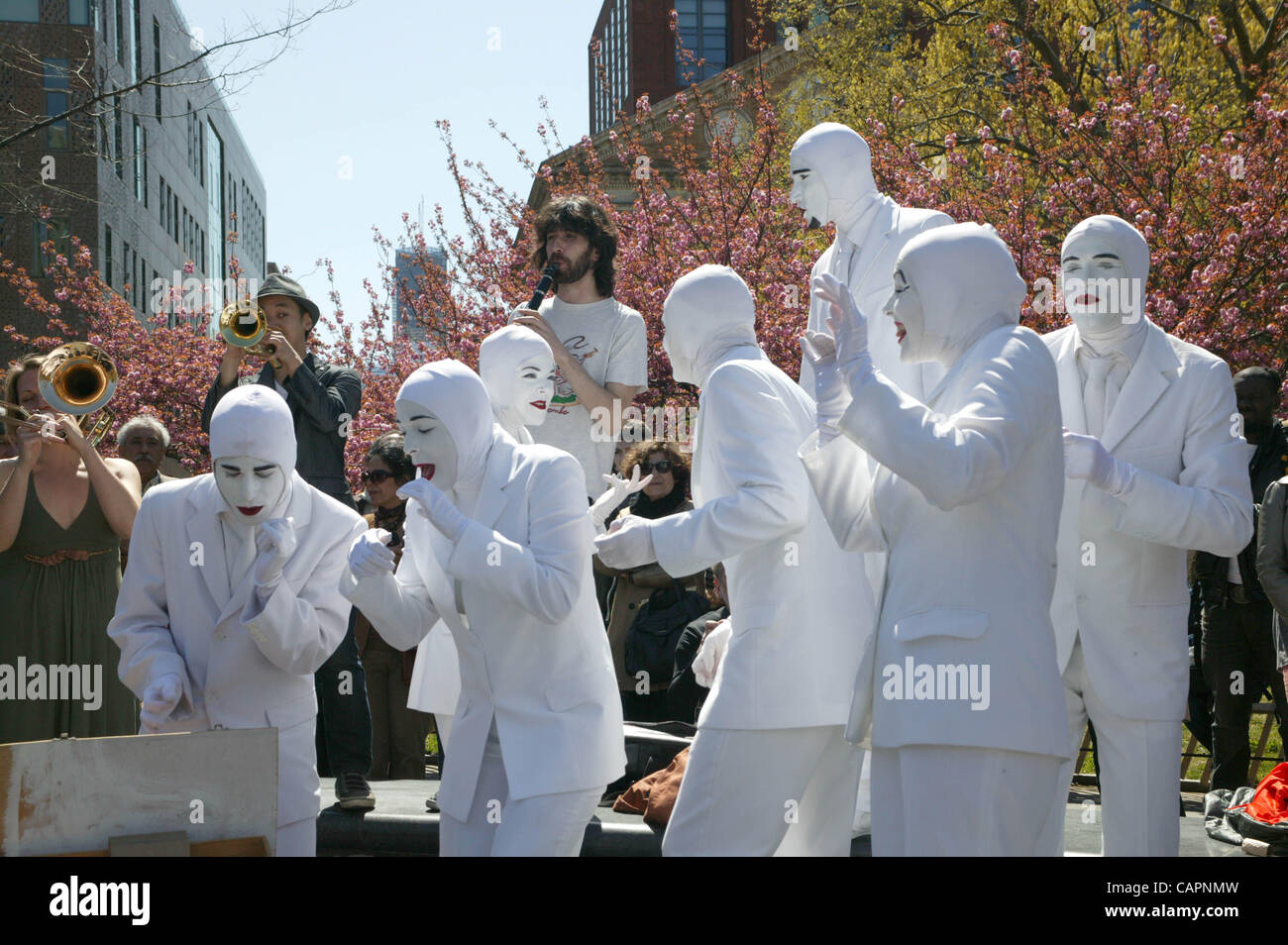 Voca people hi-res stock photography and images - Alamy