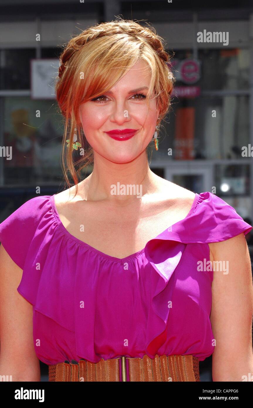 Sara Rue at arrivals for THE THREE STOOGES Premiere, Grauman's Chinese ...