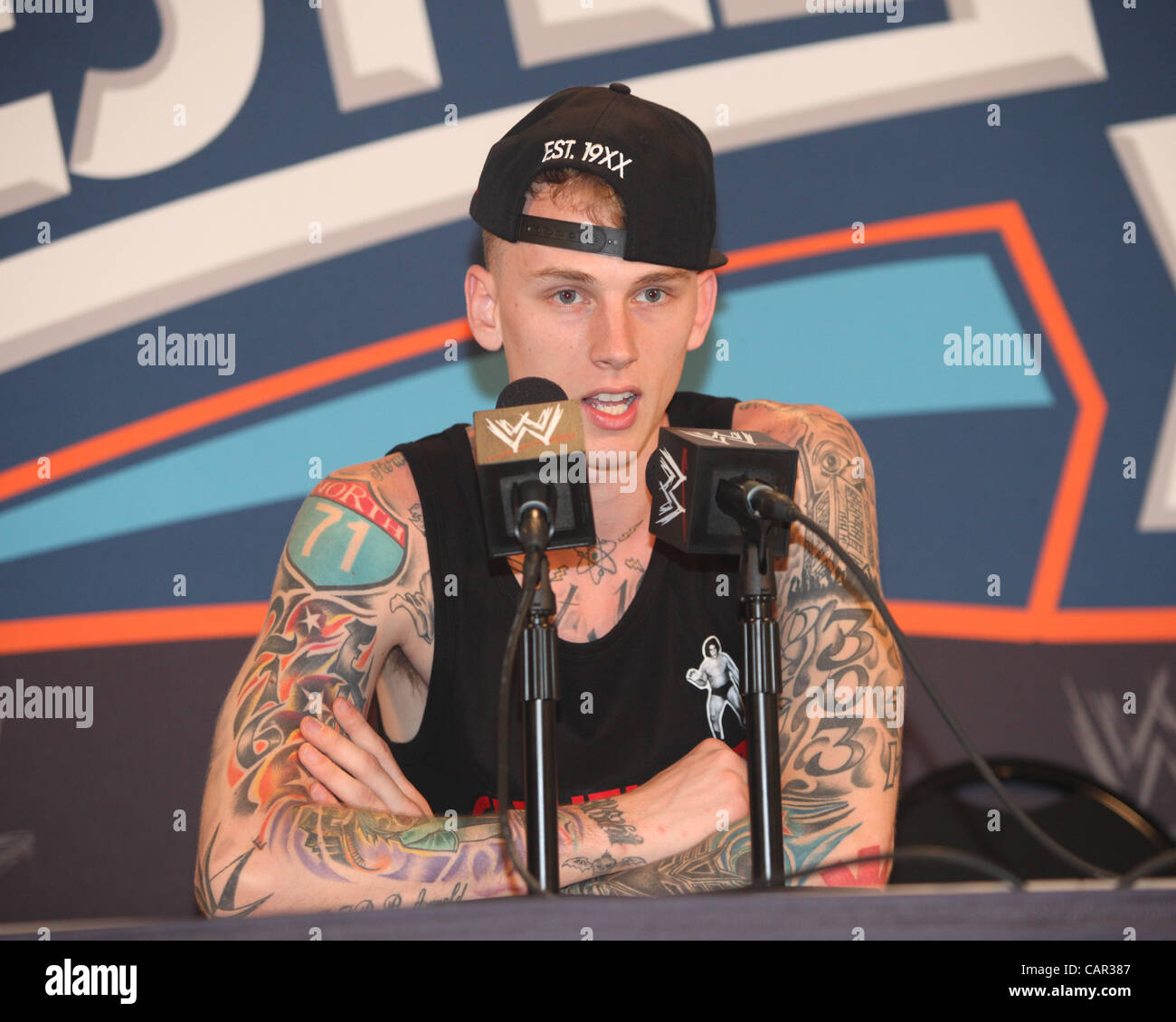 Wrestlemania 28 hi-res stock photography and images - Alamy