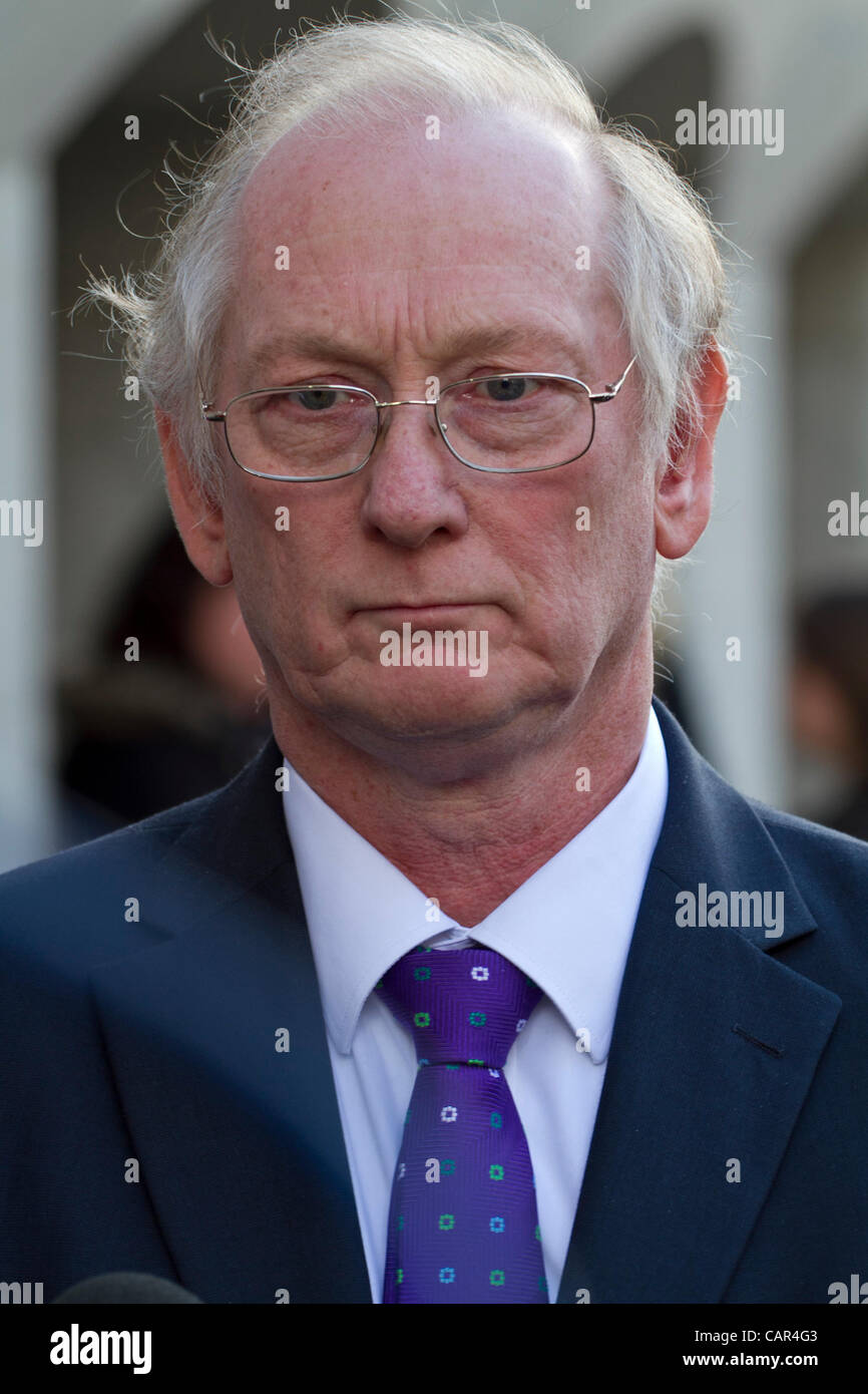 House of reeves, croydon, riot hi-res stock photography and images - Alamy