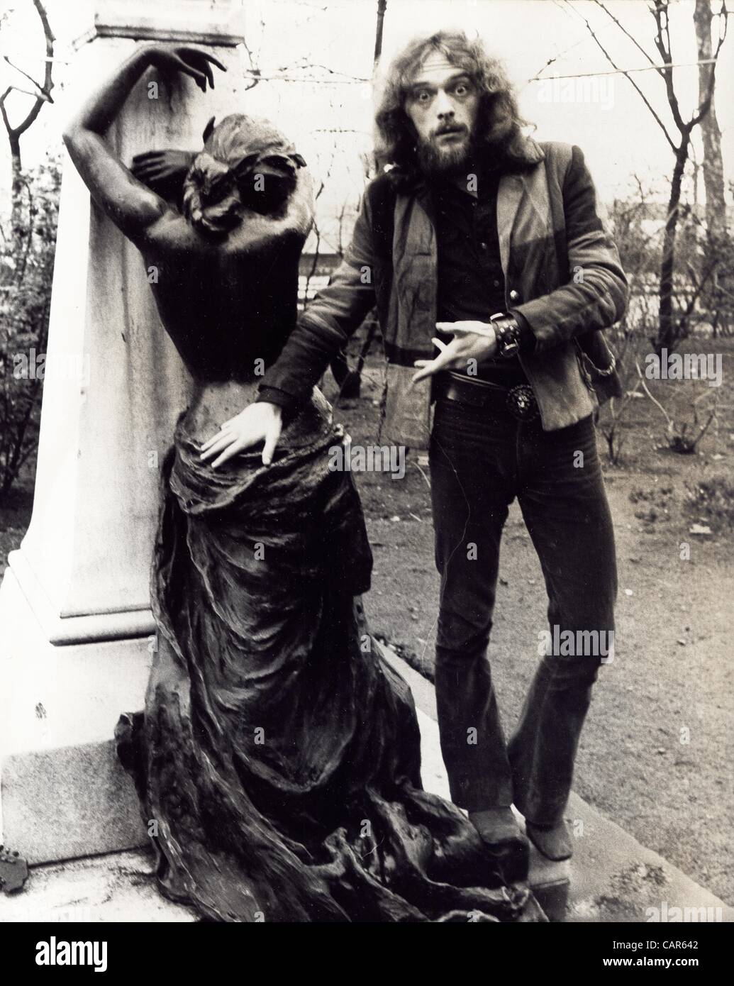 JETHRO TULL.Ian Anderson.(Credit Image: Â© P.I.P/Globe Photos/ZUMAPRESS ...