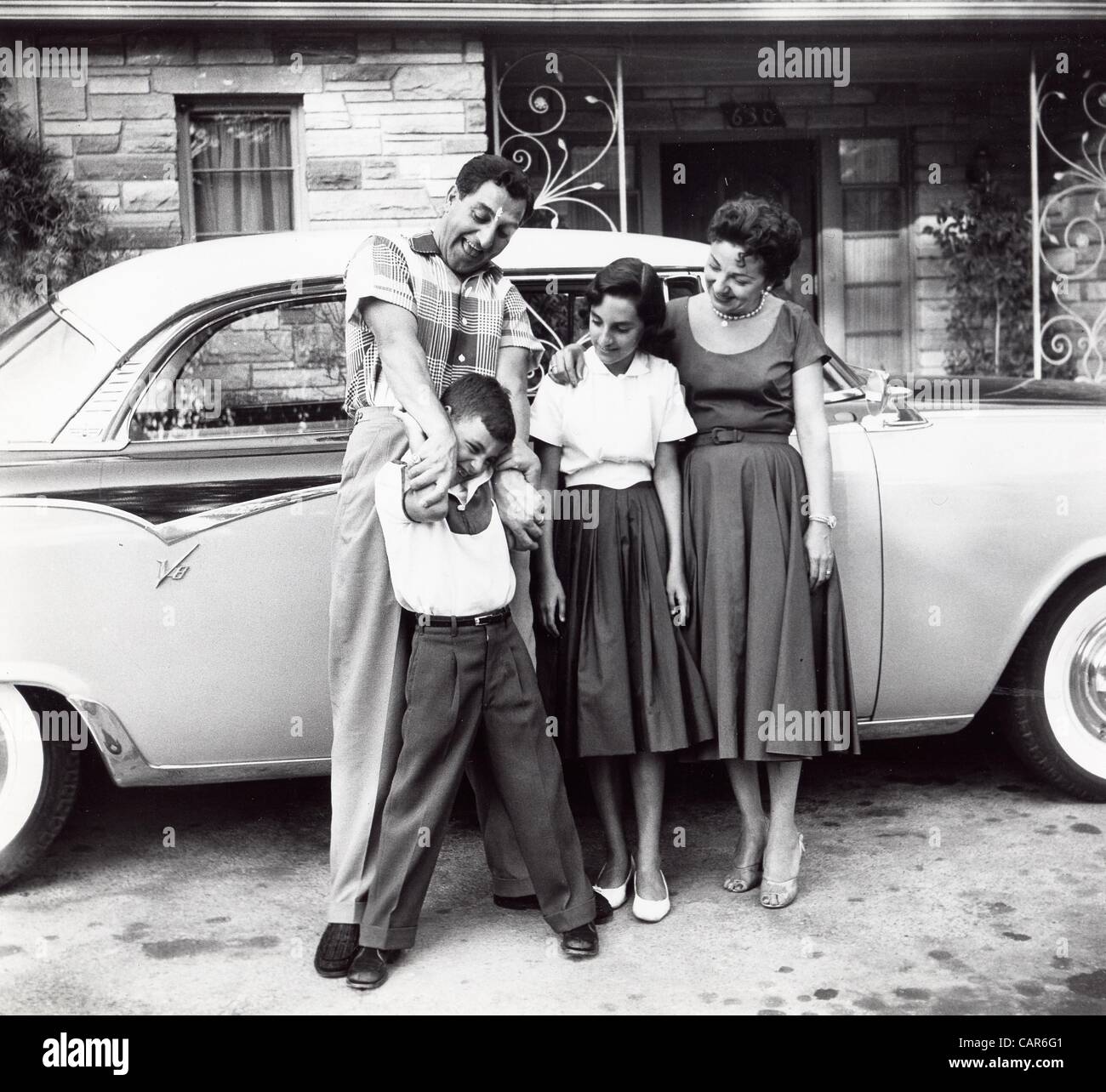 DANNY THOMAS with family.(Credit Image: Â© Larry Barbier Jr/Globe ...
