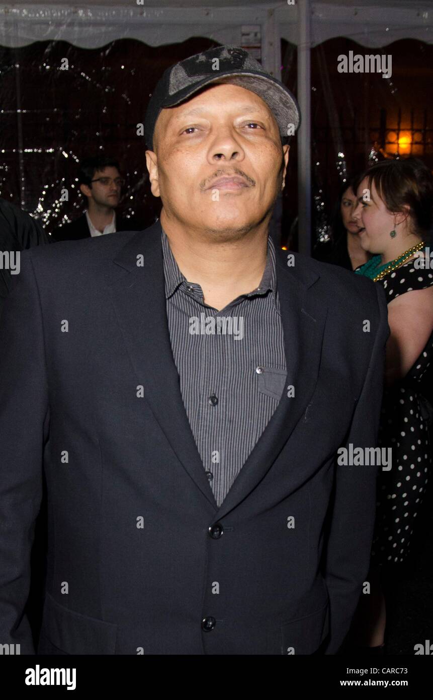 Ivan neville hi-res stock photography and images - Alamy