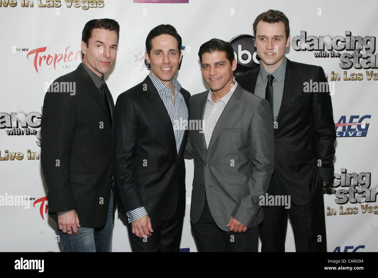 Douglas Crawford, Jeff Leibow, Deven May, Rob Marnell of Jersey Boys in ...