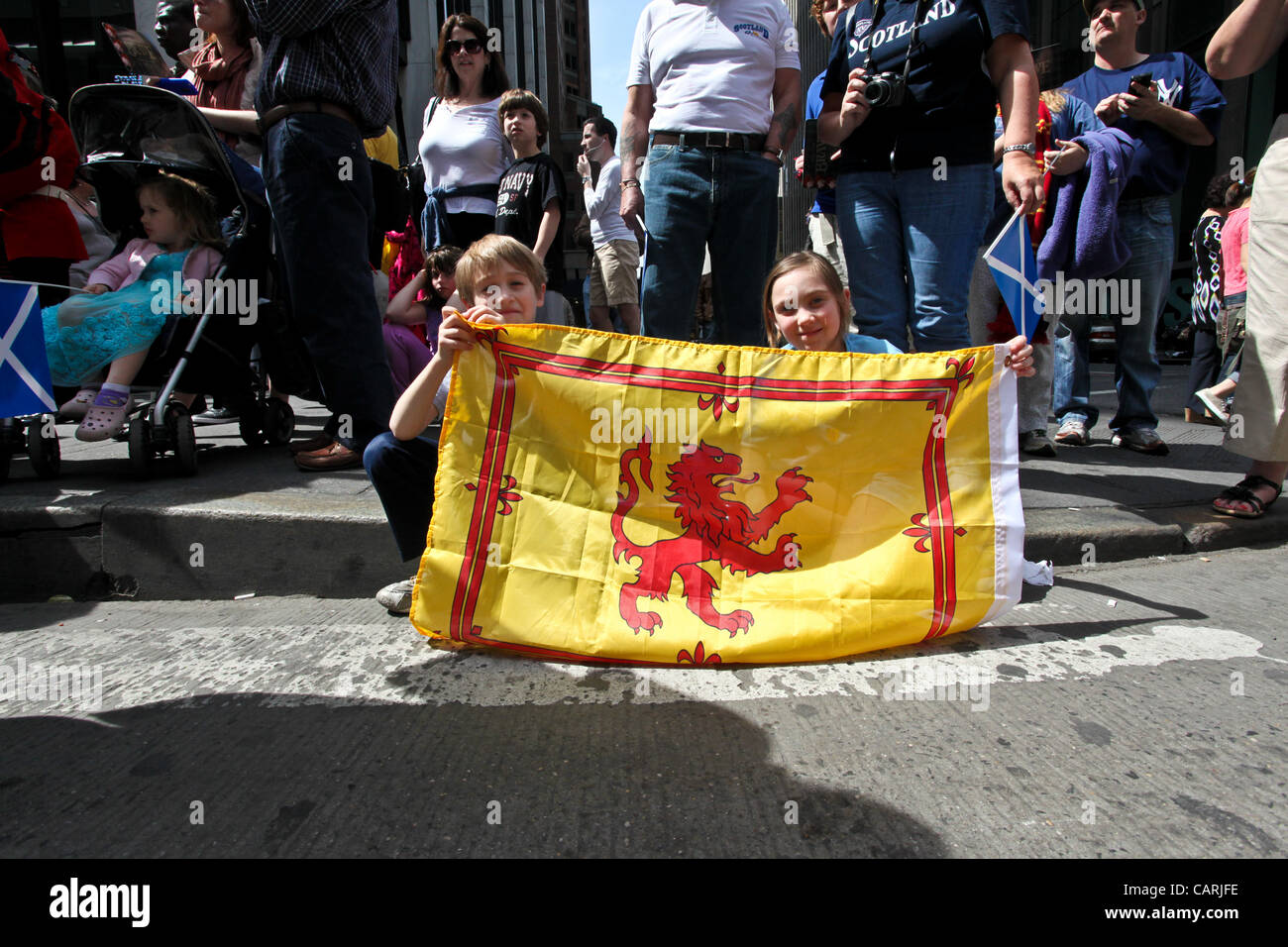 NEW YORK - APRIL 14: Scenes from Scotland Week Parade on 6th Avenue ...