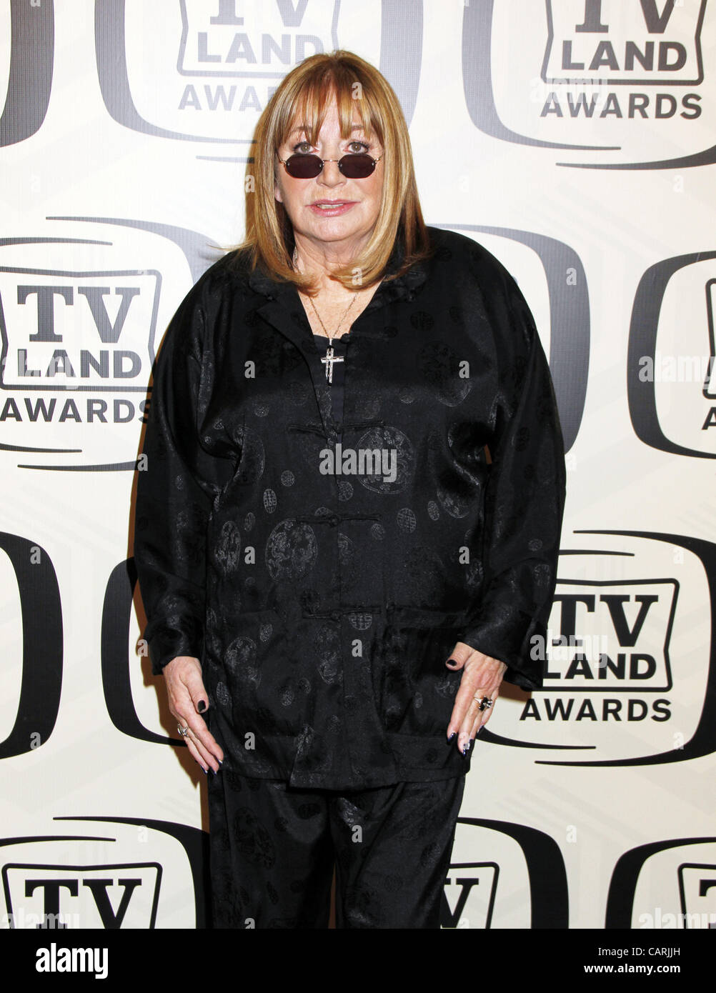 April 14, 2012 - New York, New York, U.S. - Penny Marshall arrives for ...