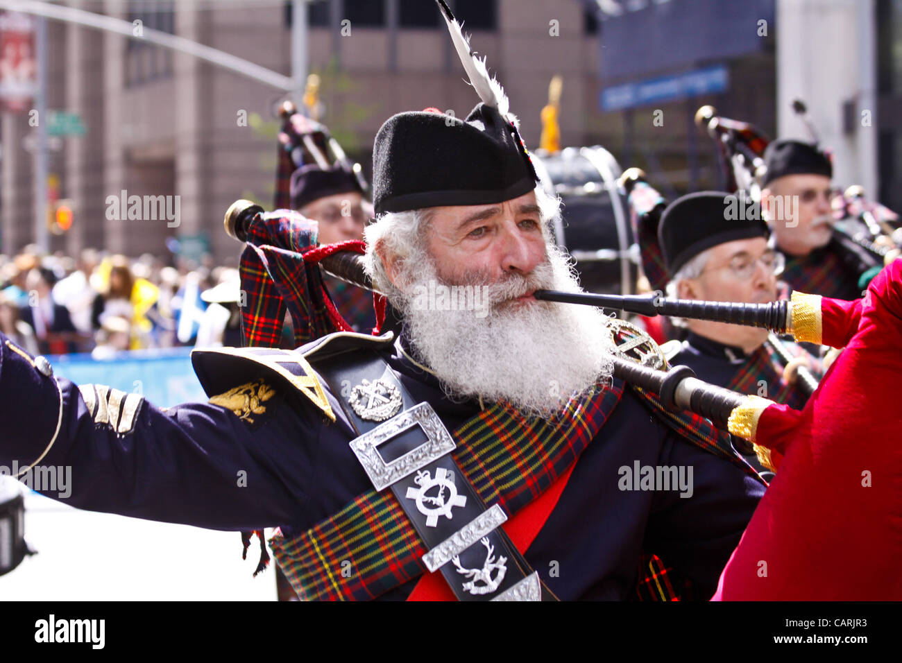 NEW YORK - APRIL 14: Scenes from Scotland Week Parade on 6th Avenue ...