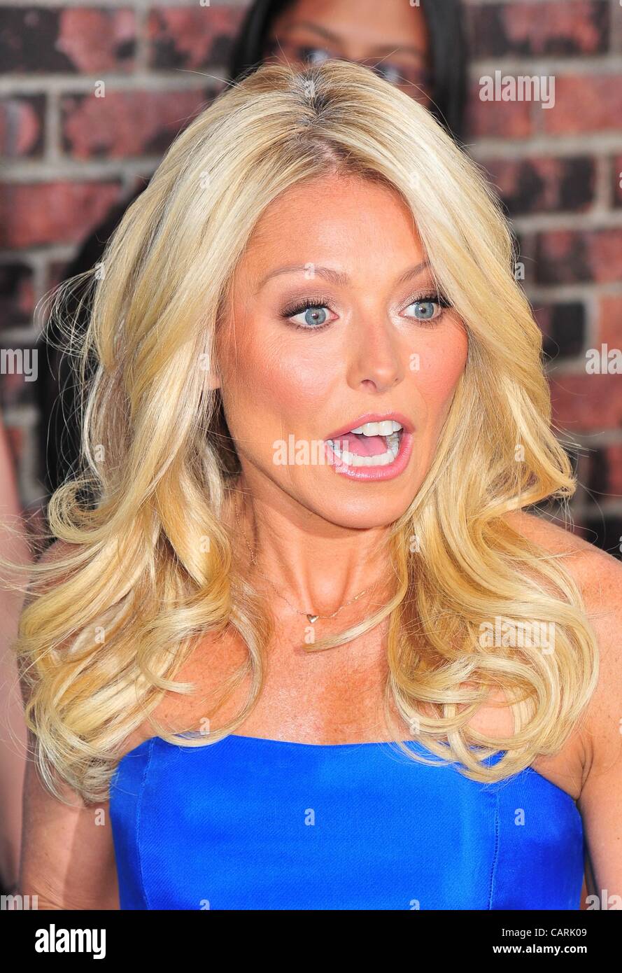 Kelly Ripa at arrivals for TV Land Awards 10th Anniversary, Lexington ...