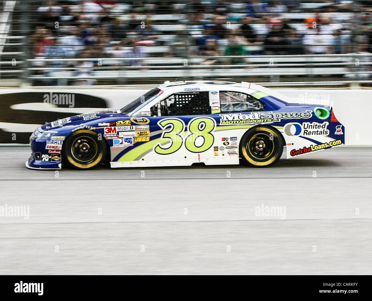 David gilliland nascar hi-res stock photography and images - Alamy