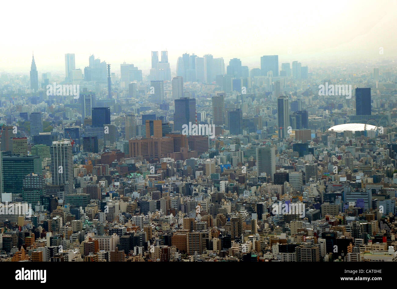 Tokyos tallest buildings area hi-res stock photography and images - Alamy
