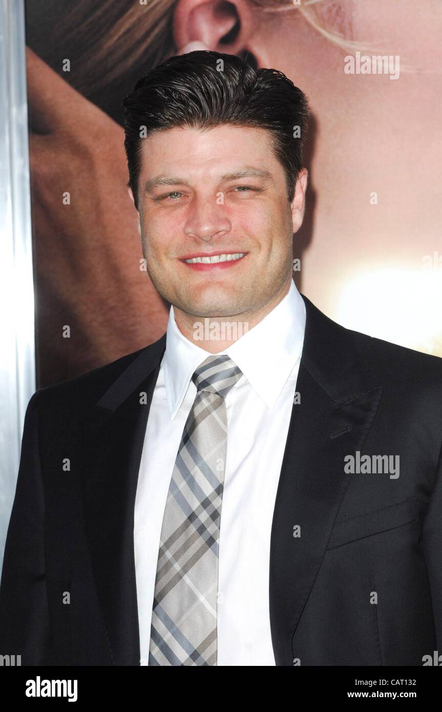 Jay ferguson at premiere of hi-res stock photography and images - Alamy