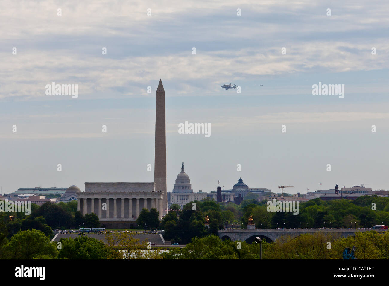 Space shuttle columbia memorial memorial hi-res stock photography and ...
