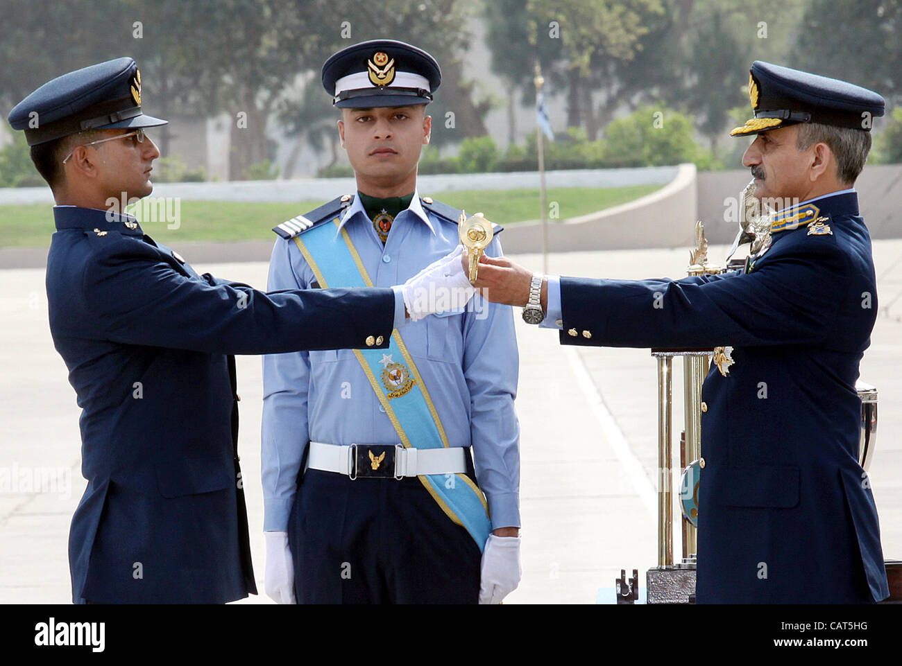 Air Force Chief of the Air Staff, Air Chief Marshal.Tahir Rafique Butt ...
