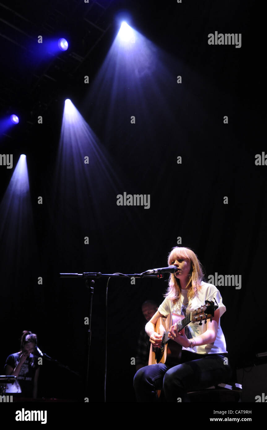 English singer songwriter Lucy Rose performing at Wolverhampton Civic ...