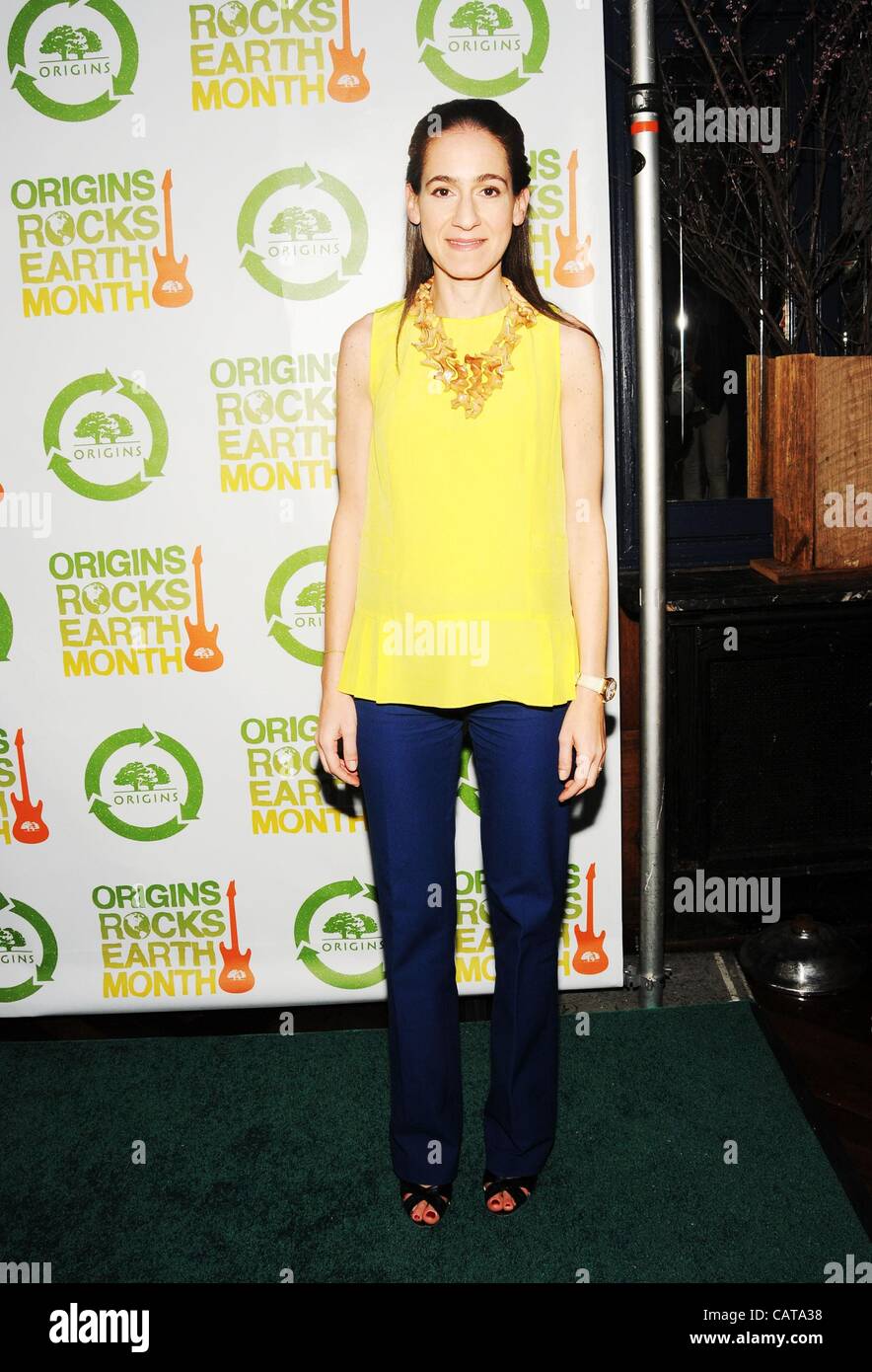 Jane Lauder in attendance for Third Annual Origins Rocks Earth Month ...